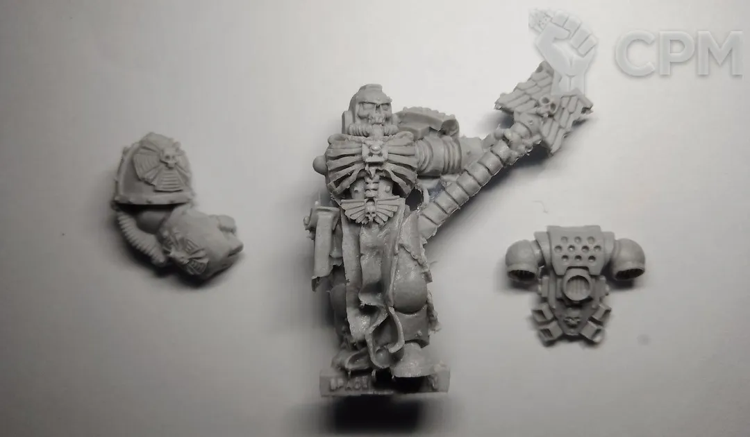 Chaplain with crozius & power fist. - купить от Серж по цене 100руб ...